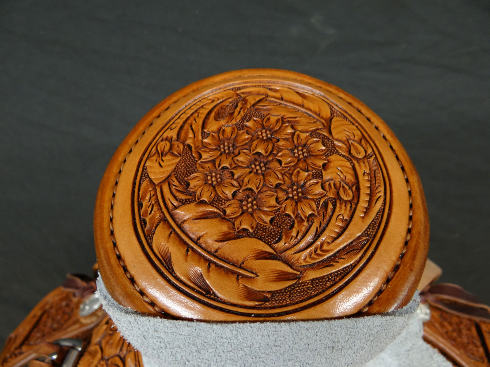 Custom Tooling – Frecker's Saddlery